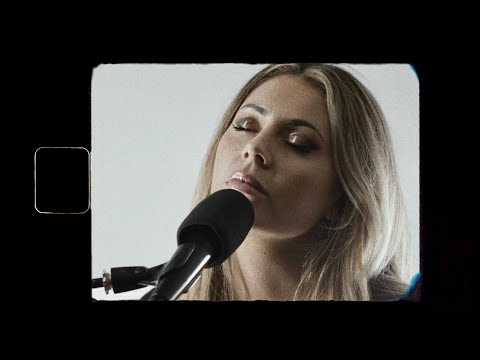 Empara Mi releases a lovely music video for her “SHOUT” single