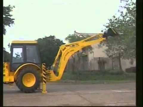 Beml Backhoe Loader - Latest Price, Dealers & Retailers in India