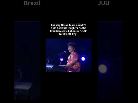 Bruno Mars couldn’t hold back his laughter when he heard the crowd😂 #brunomars #pop #popmusic