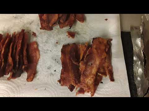 How to store and keep bacon crispy by Wrapping in foil to keep bacon crispy, bacon crispness,
