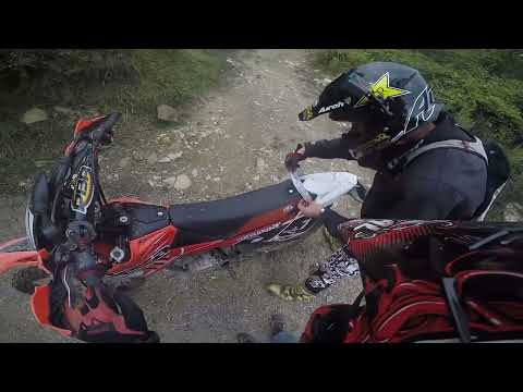 On Board | Husqvarna SM 125 e Beta RR 125 al Monte Faudo | CRASH
