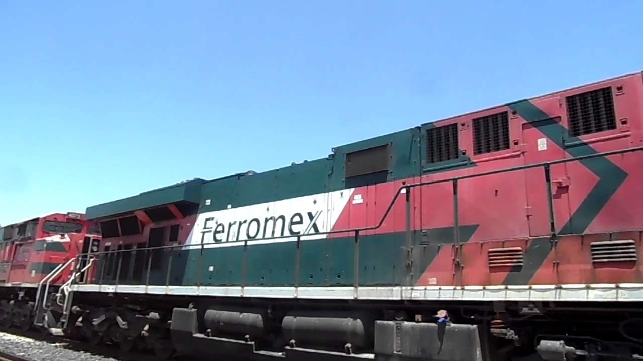 FXE GE ES44AC Start Up.