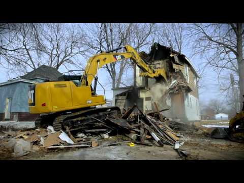 Demo Man Says Cat® 316F Is Perfect