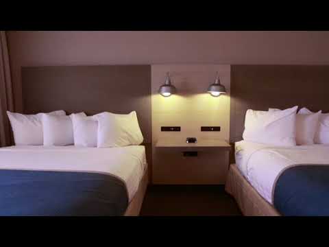 Defiance House Lodge at Bullfrog Marina UT | Accommodations | Lake ...