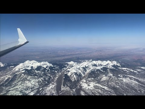 American Eagle CRJ-700 Scenic Landing in Grand Junction Regional Airport, Colorado (GJT)
