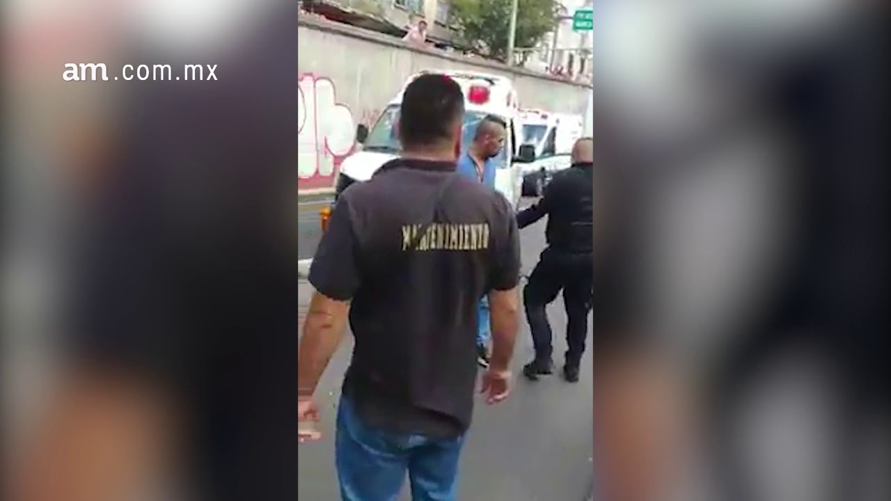 Conductor de ambulancia atropella a ciclista