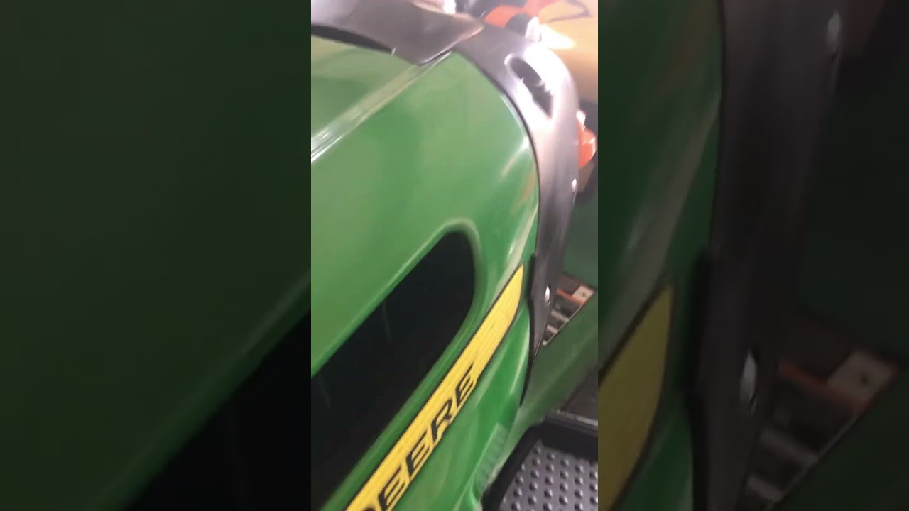 How to drive a John Deere la115