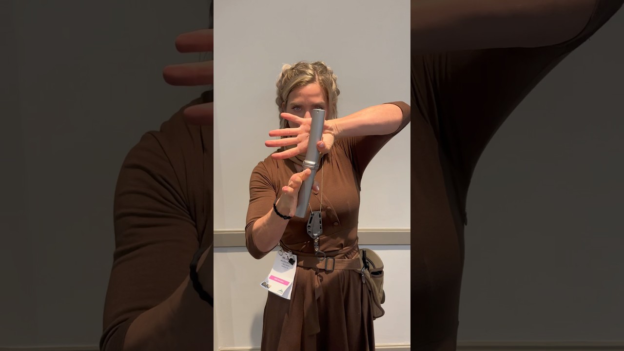 Double Blade weapon Hides inside Handle