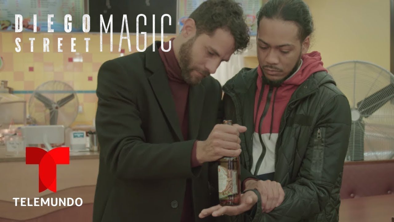 Diego Street Magic | Master Magician Diego Will Blow Your Mind! | Telemundo English