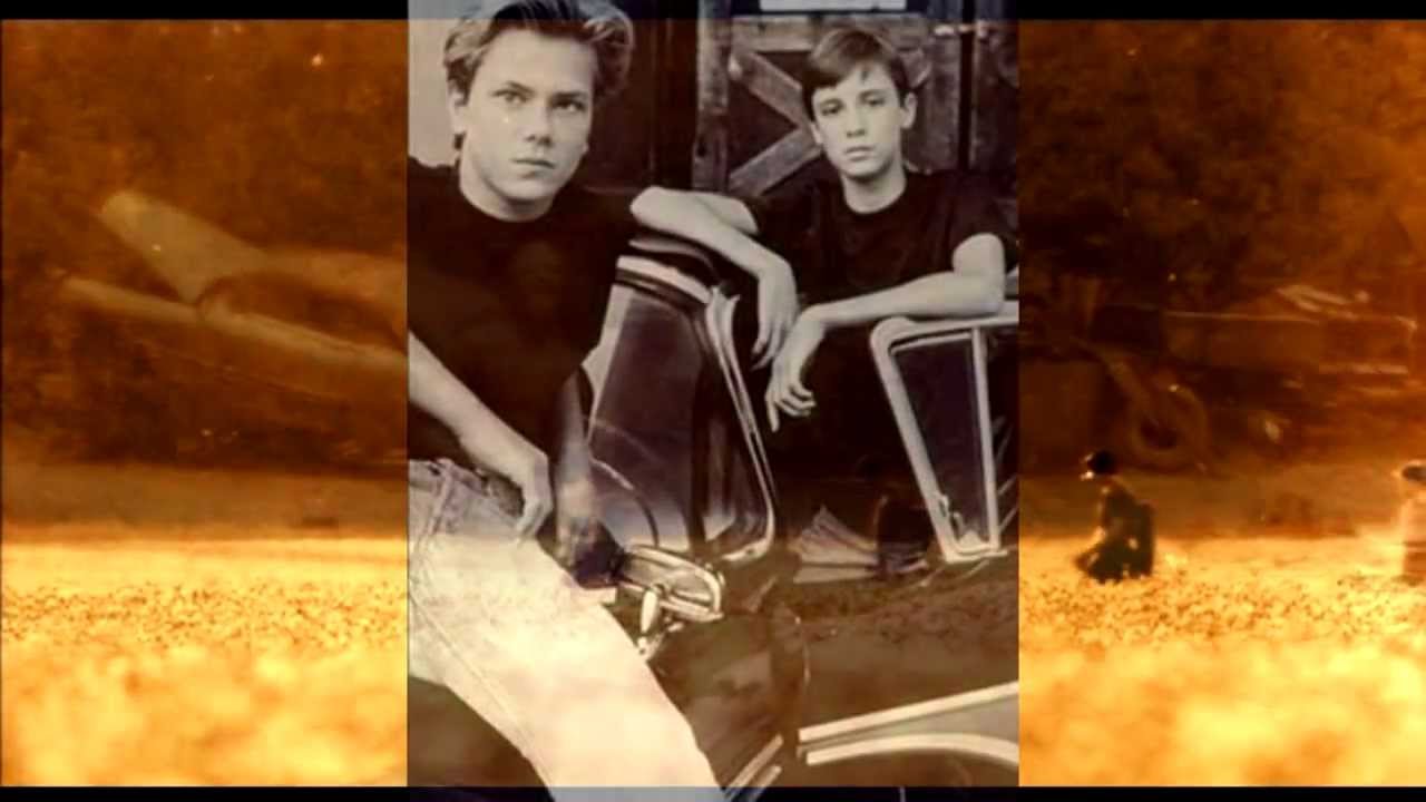 Stand by Me - Gay Couple Vintage 2