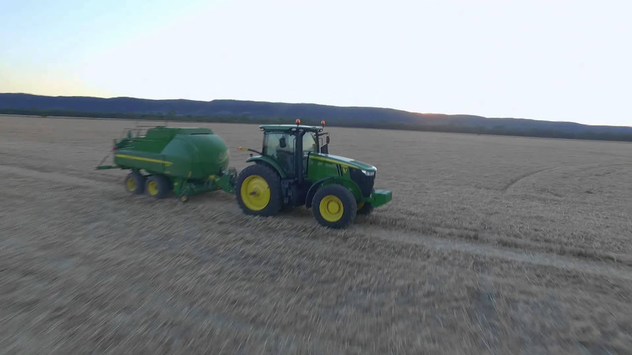John Deere L300 Series Large Square Baler - In Action!