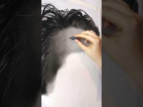 My new hyperrealistic drawing made with charcoal and graphite - Part 1