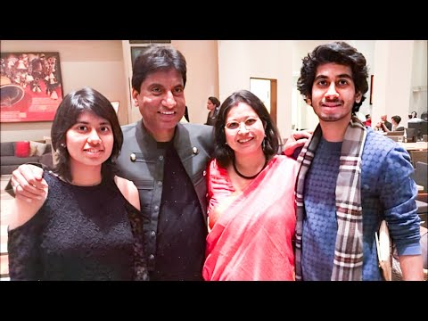 Comedian Raju Srivastav With His Wife, Daughter, and Son | Father, Mother, Brother, Sister
