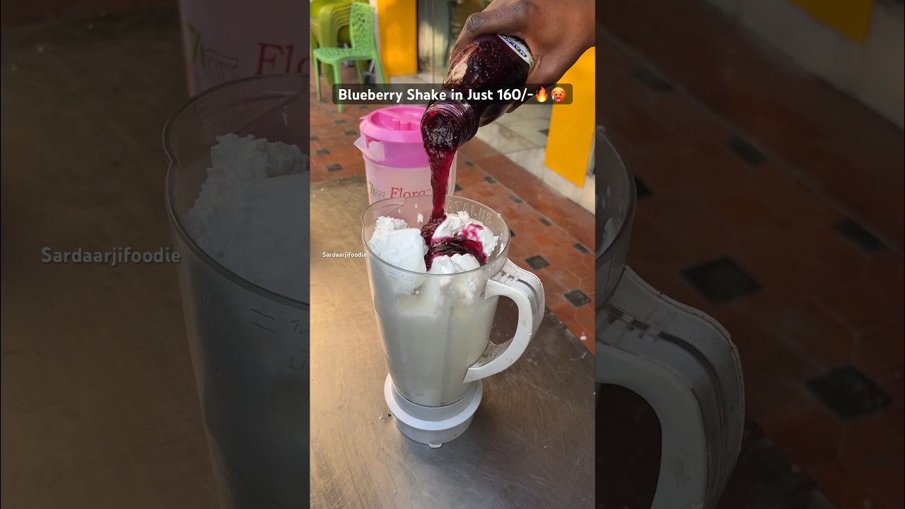 Blueberry Shake in just 160/-🥵🔥#foodies #streetfoodindia #shortsfeed #foodvlog #foodshorts #shake