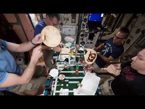 Making Pizza in Space Looks Like Fun | 15 Minute Fun