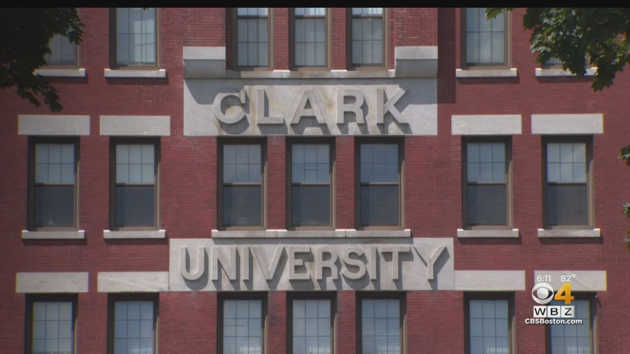 Clark University Students Challenge School's In-Person Reopening Plan
