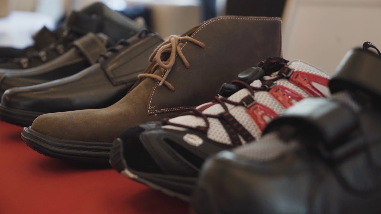 Dr Comfort Footwear For Ulcers and Bunions - Foot & Ankle Clinic