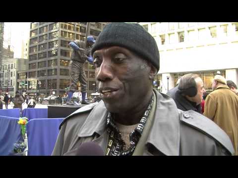 Chicagoans remember the life of Ernie Banks