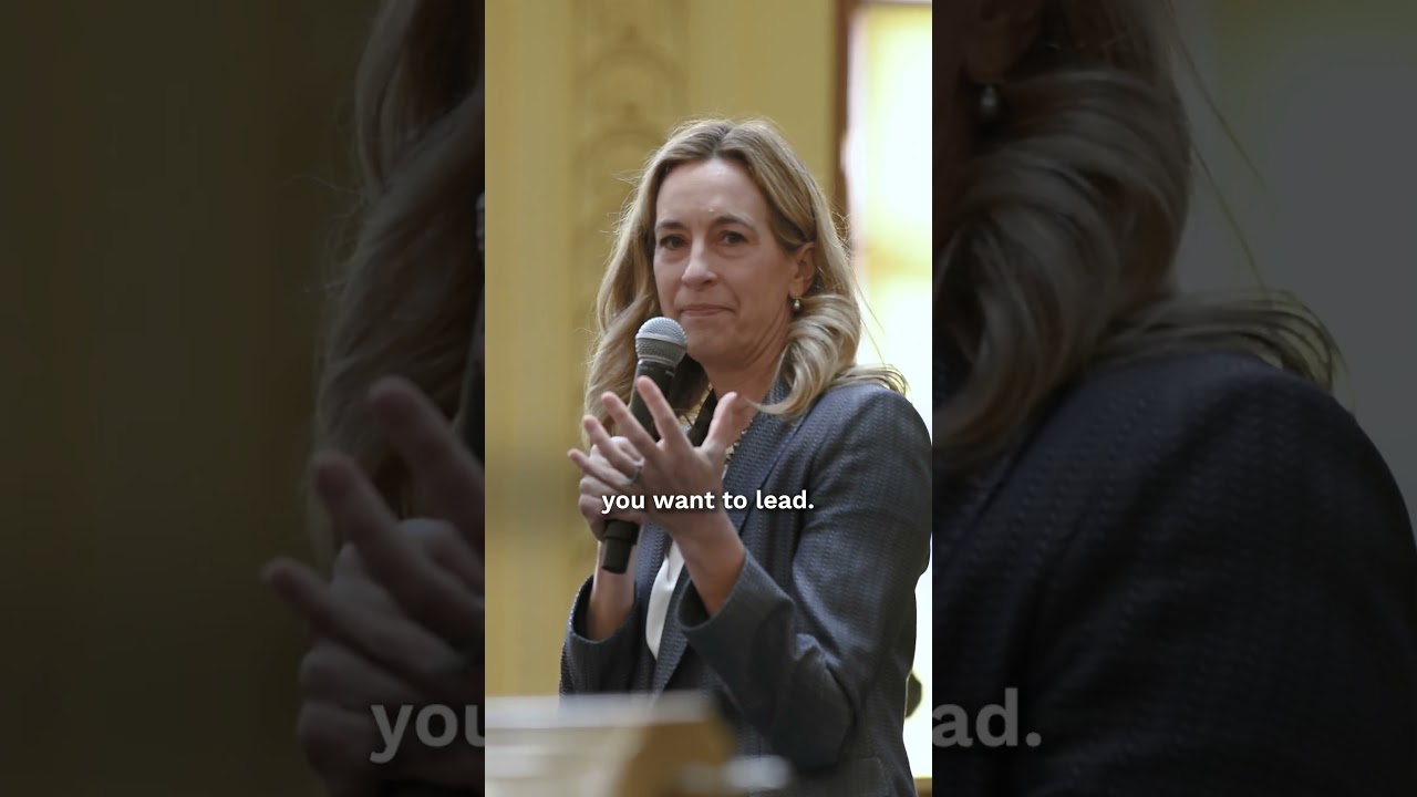 Governor Sherrill Meets with Girl Scouts at the New Jersey State House