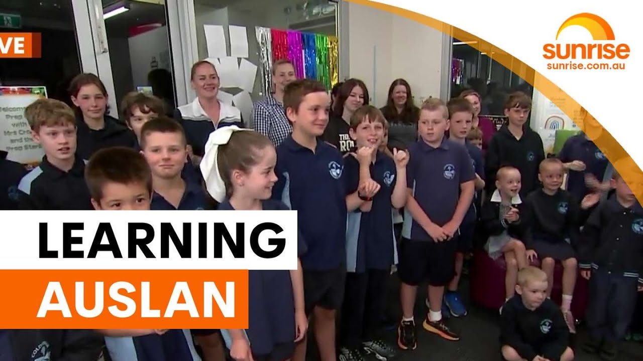Primary school students learn Auslan nationwide | Sunrise