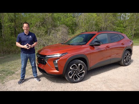 Is the 2024 Chevrolet Trax RS a BETTER new SUV to buy than a Honda HR-V Sport?