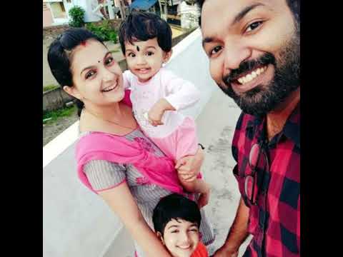 Actress Saranya Mohan family