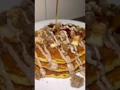 Apple Crumb Pancakes 📍Whiskey Down Diner ~ Farmingdale, NY