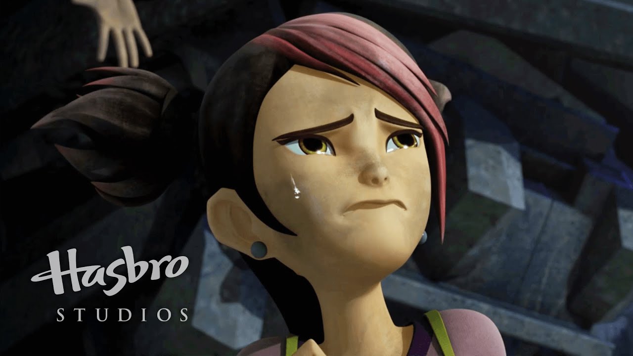 Transformers: Prime - Run Miko! | Transformers Official