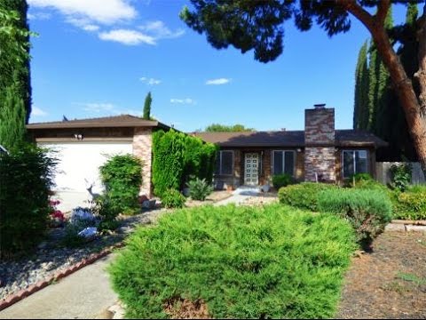 Tracy CA Homes for Sale - 930 Amaretto Dr, Tracy California 95376