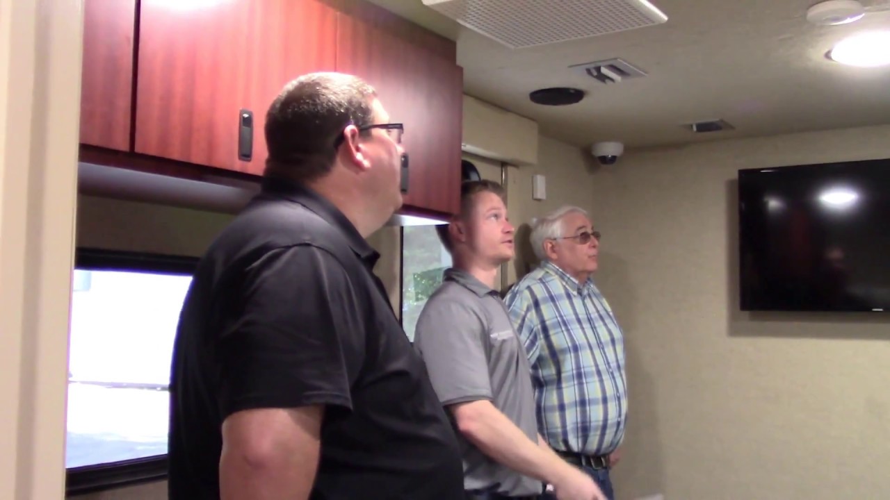 Home - Mobile Command Vehicles Homeland Security Military Medical ...