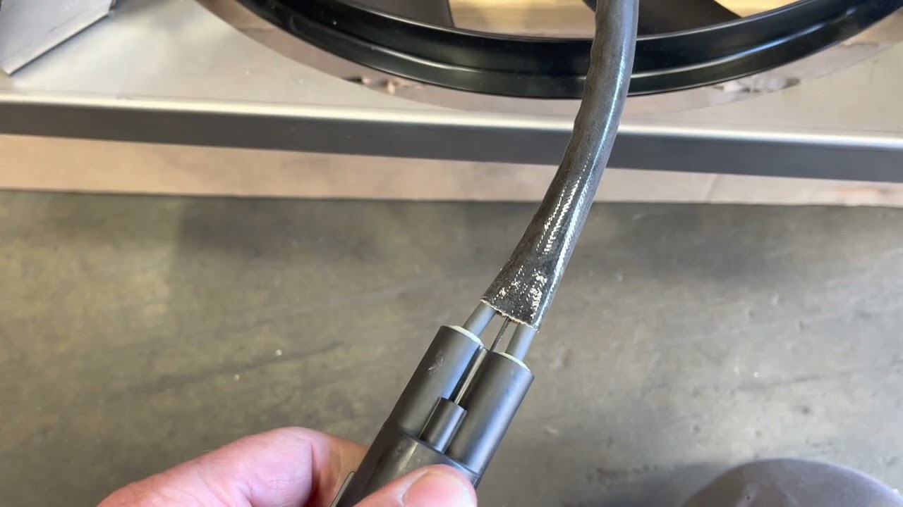 Camaro Fan wiring at fan.