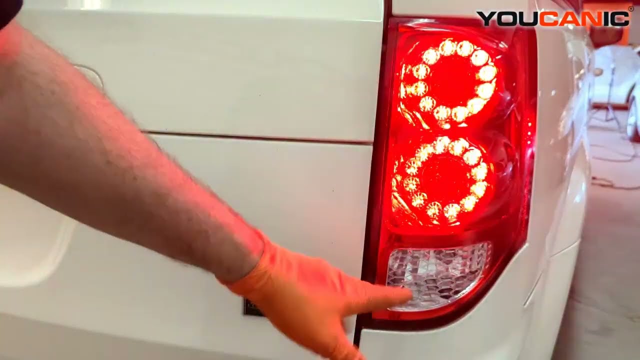 2008-2020 Dodge Grand Caravan - Tail Light Assembly and Reverse Light Replacement