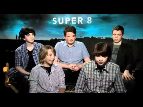 Movie Planet's Bryan Edy interviews the cast of "Super 8"