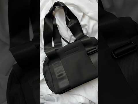 New mini gym bag from @gymshark 🤍 #gymshark #minigymbag #fitnessgirl #gymbag #unboxing