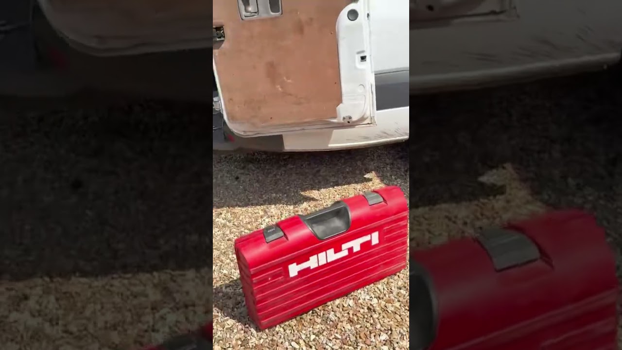 Aluminium electric gate installation in #electricgates #aluminiumgateinstallersuk #aluminiumgates