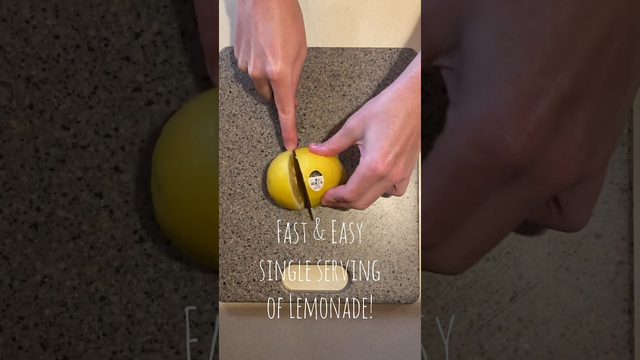 Quick & easy single serving lemonade! #lemonade #lemonaderecipe #fyp #summerdrink