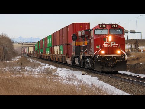 CP 8168 East - CPKC 104 (Intermodal) - CP Laggan Sub - Keith, Calgary, Alberta