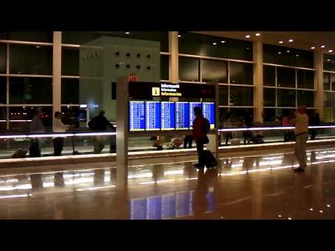 Barcelona Airport Spain (BCN) (Inside the Terminal) by jonfromqueens