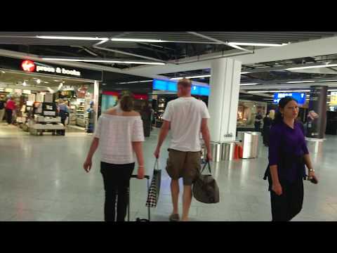 Flying to and arriving at Frankfurt Terminal 1