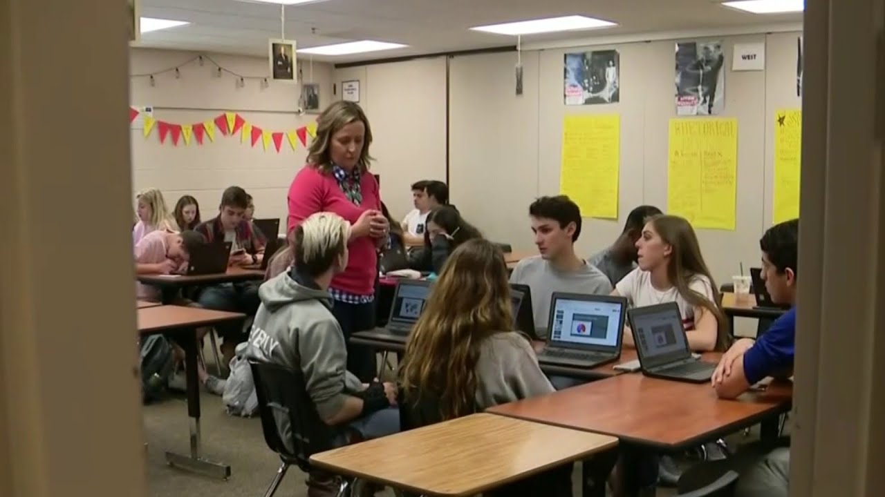 SAT adjusts to capture social and economic backgrounds