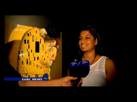 70 sculptures made of over a million Lego blocks exhibited in Cape Town