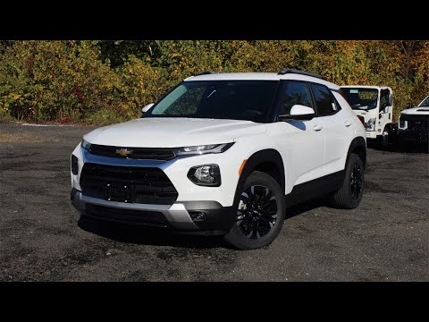 2023 Chevy Trailblazer (LT) - Full Features Review & POV Road Test