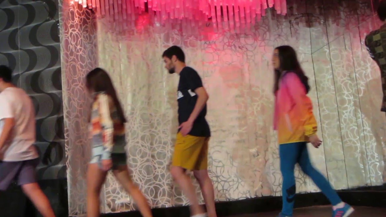 DESFILE DE TOPOS Y RAYAS