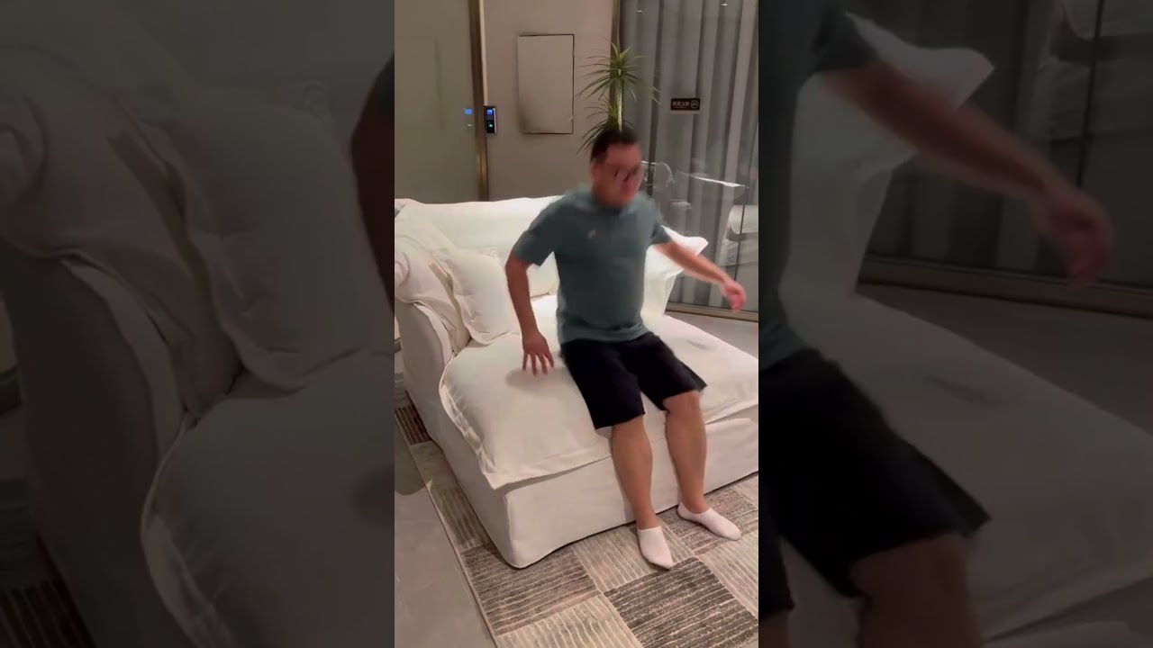 Transform Your Living Space with Daneey: Discover Versatile Modular Sofas 🛋️