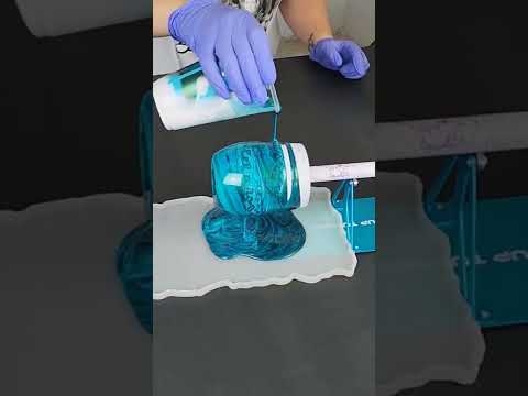 Epoxy Tumbler Tutorial SHORT / Dirty Resin Pour Tumbler and Tray