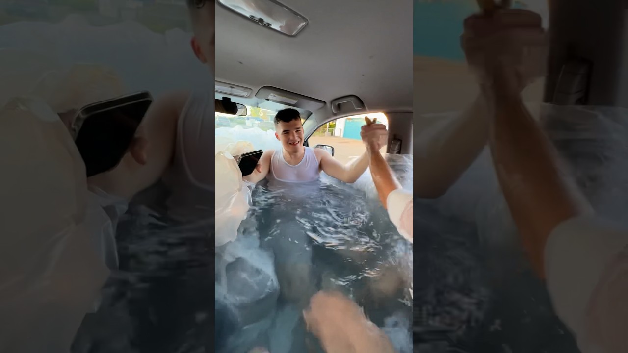 Carpool?🤪🚗 Subscribe to me👋🏻