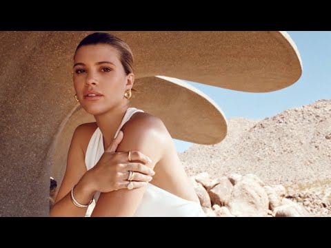 Sofia Richie Grainge in Sculpted Cable | David Yurman