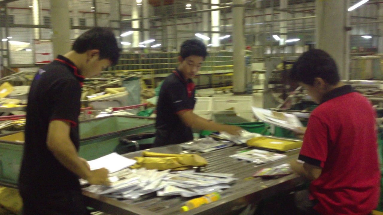 the busiest Thai post sorting center