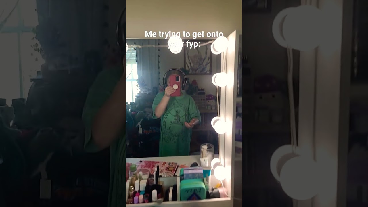 Hello fellow scroller I am on ur fyp now👹