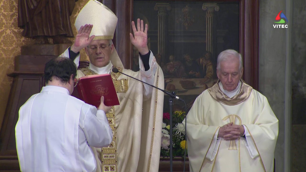 Solene Vigília Pascal na Sé de Angra do Heroísmo - Páscoa 2026